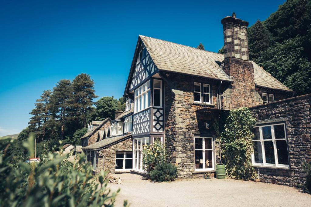 Ravenstone Manor | Lake District Guide